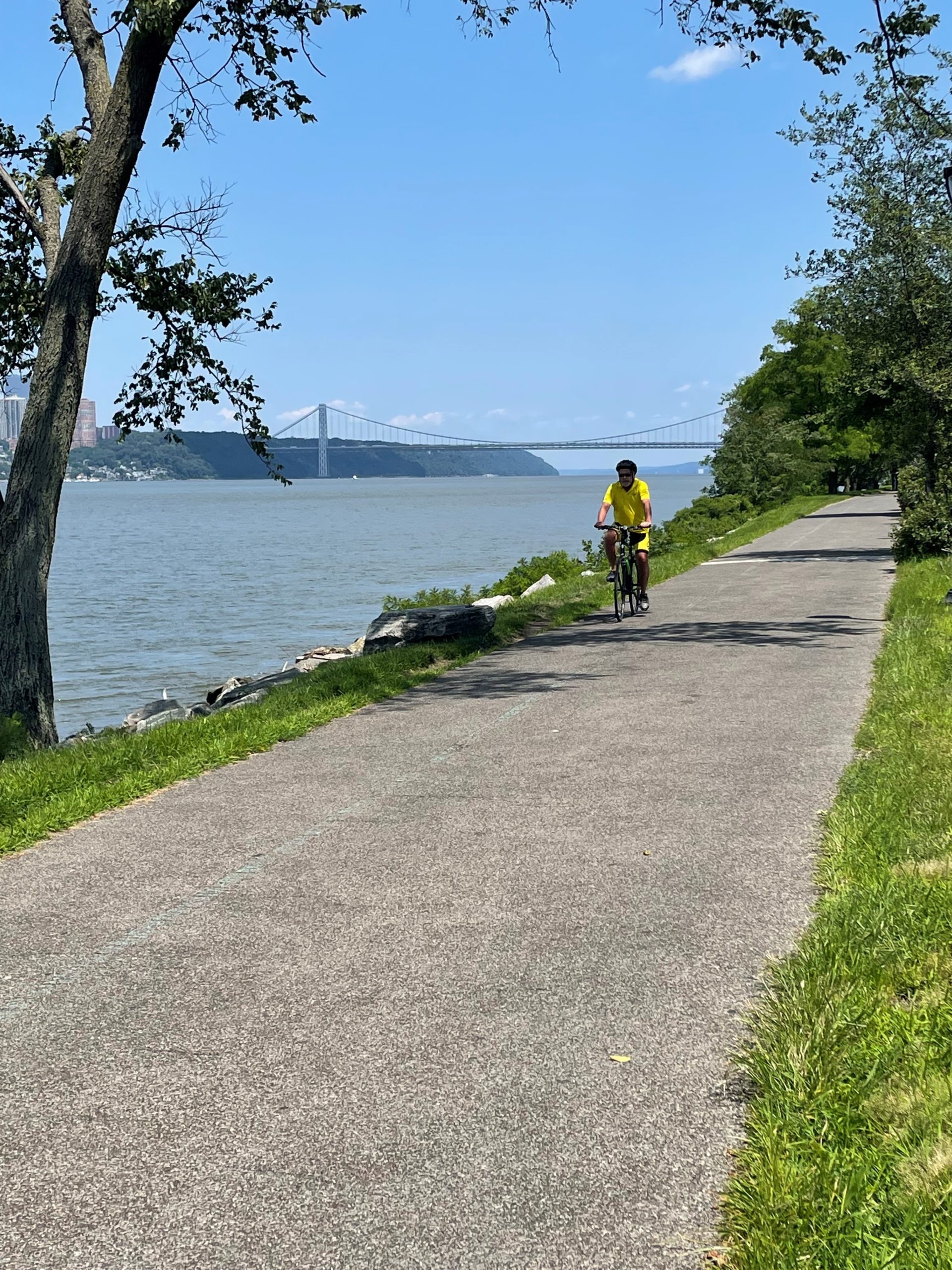 Hudson River Greenway - NYC - Bike Rides & Breweries